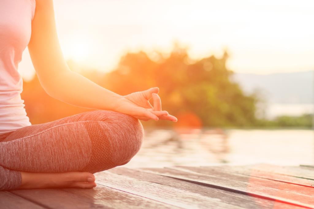 Hvorfor meditere? Oplev fordelene ved en regelmæssig praksis
